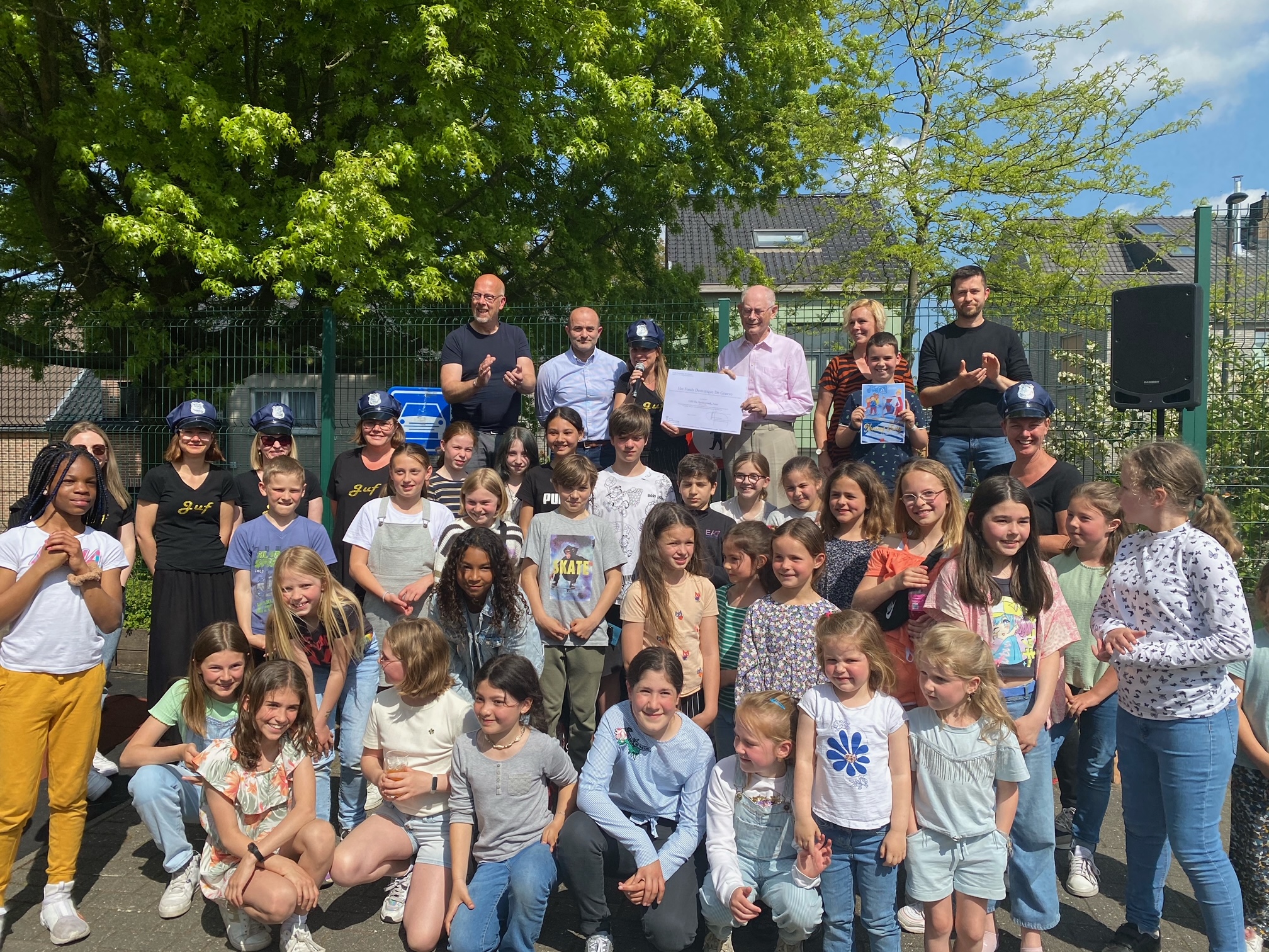 Basisschool De Springplank wint prijs met boekuitgave over ...