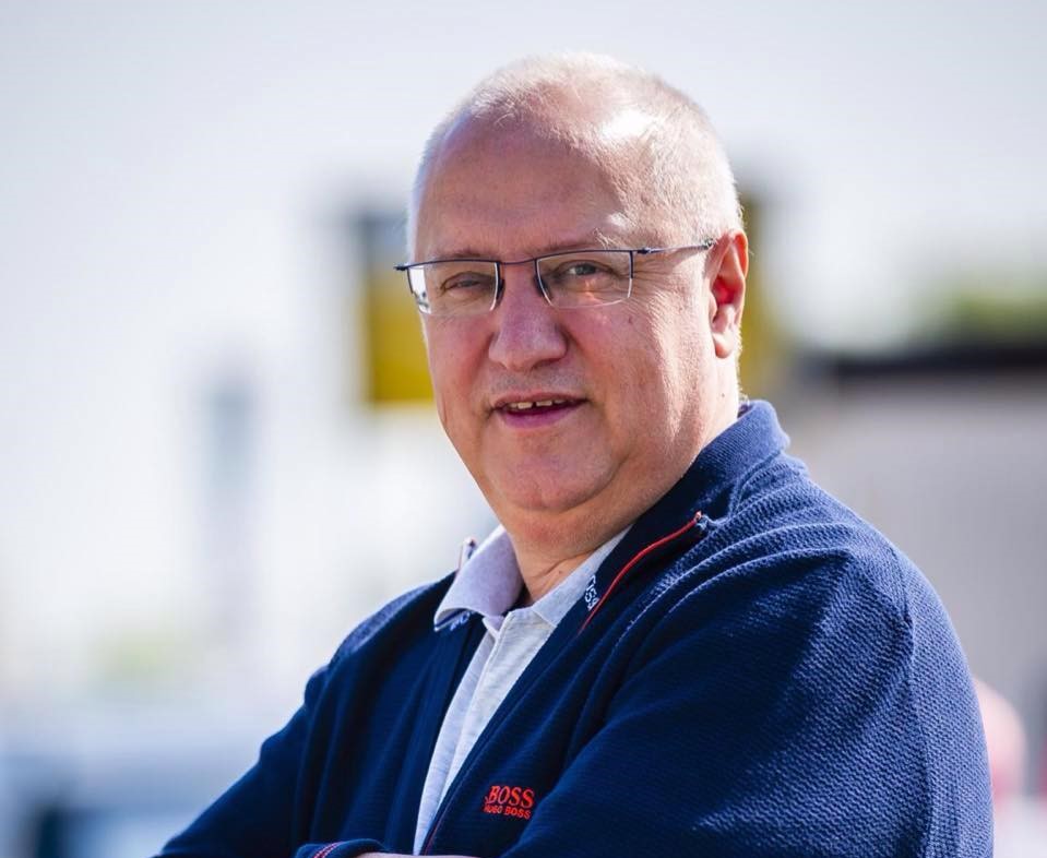 Voetbalvoorzitter en ondernemer Patrick De Doncker uit Affligem ...