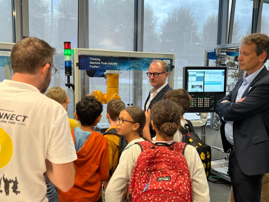 Siemens Little Innovators wil STEM-onderwijs boost geven | Ring