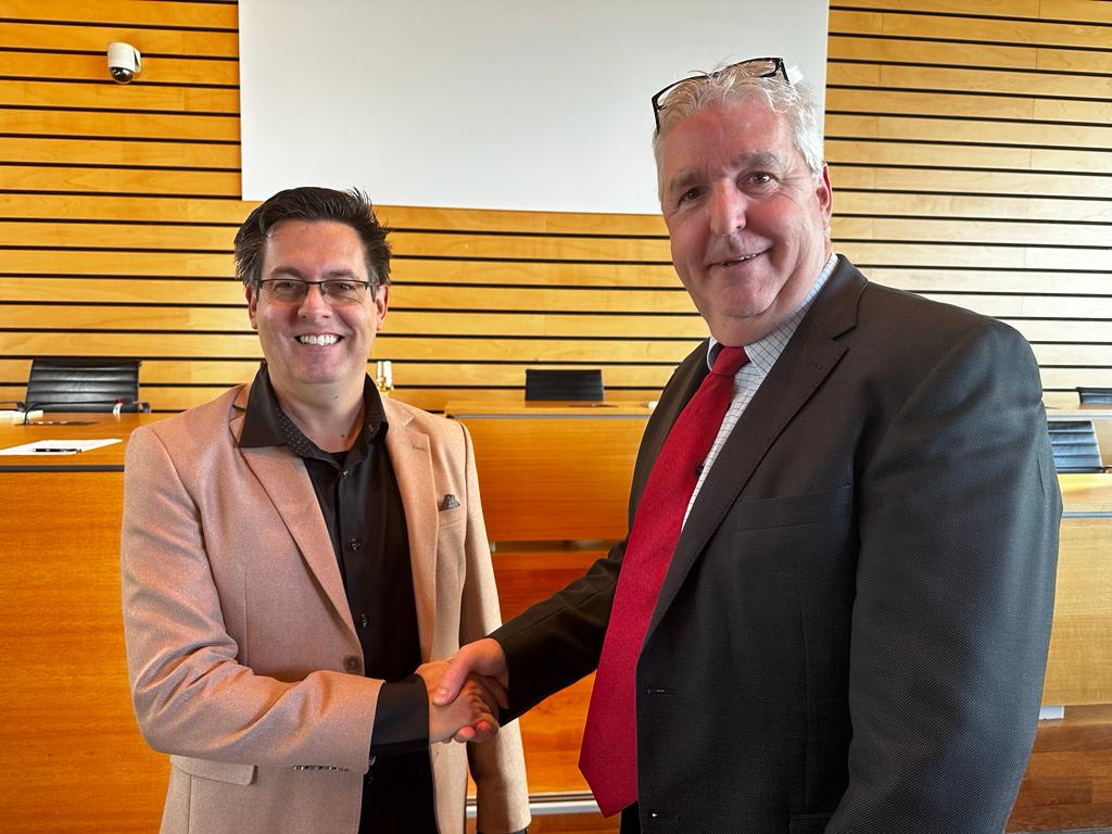 Gunther De Wilde legt eed af als burgemeester van Gooik | Ring