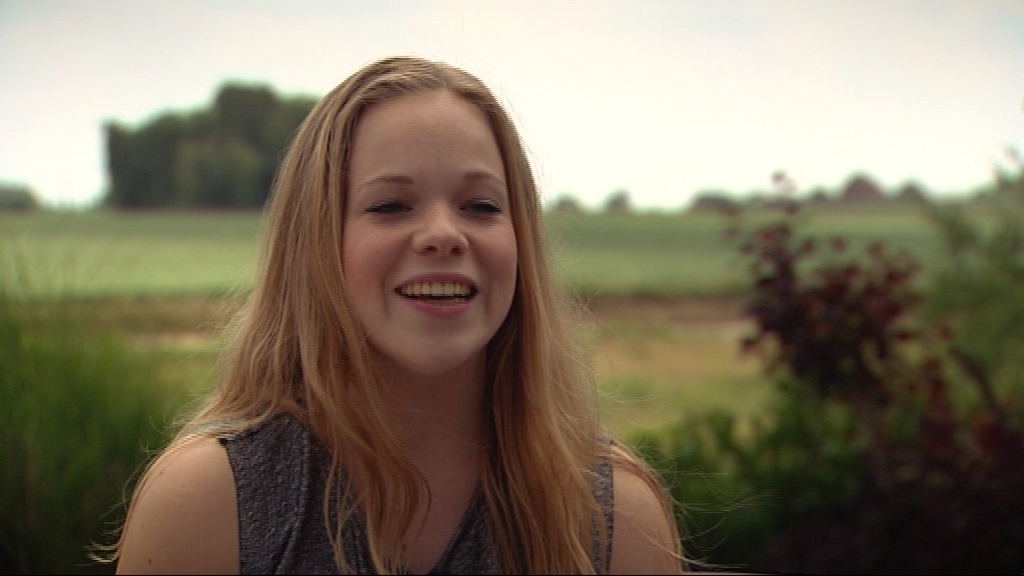 Oonagh Jacobs uit Herne in topmusical Cats | Ring