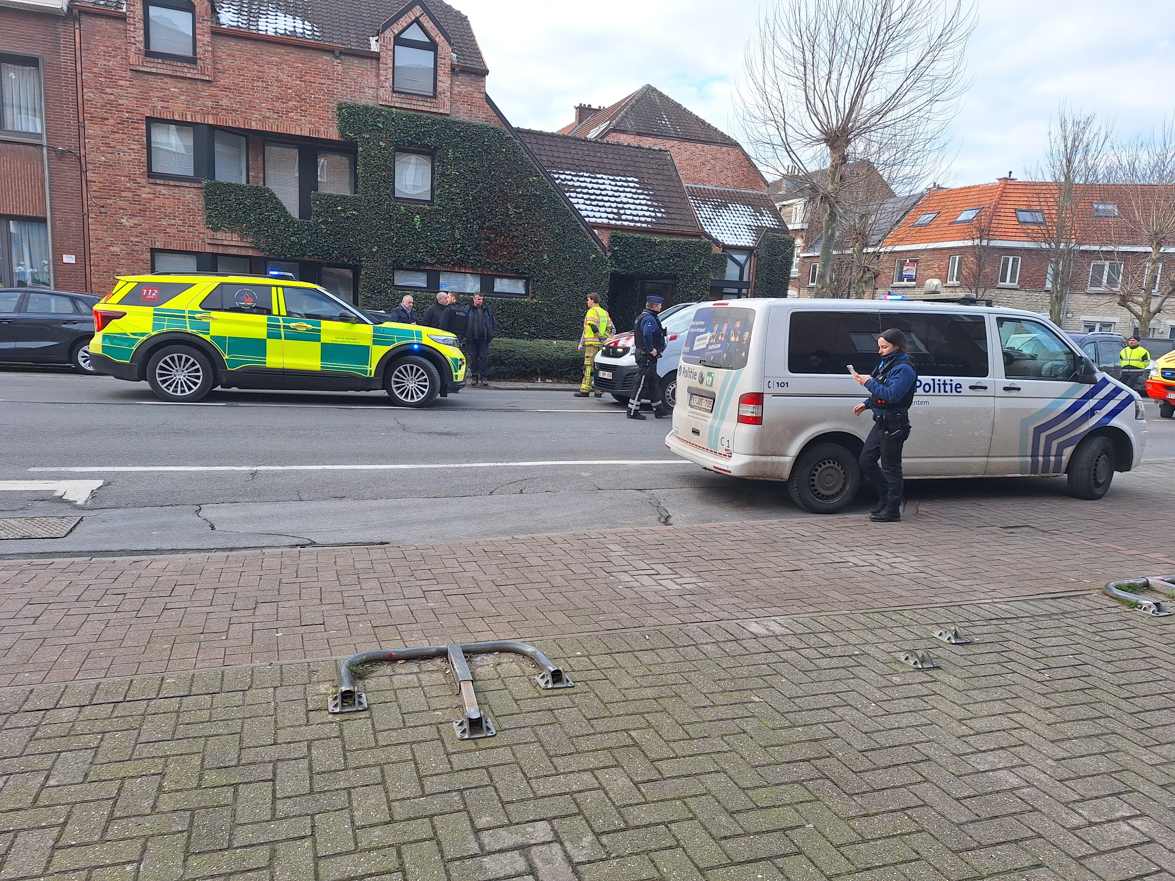 Twee leerlingen aangereden op zebrapad | Ring