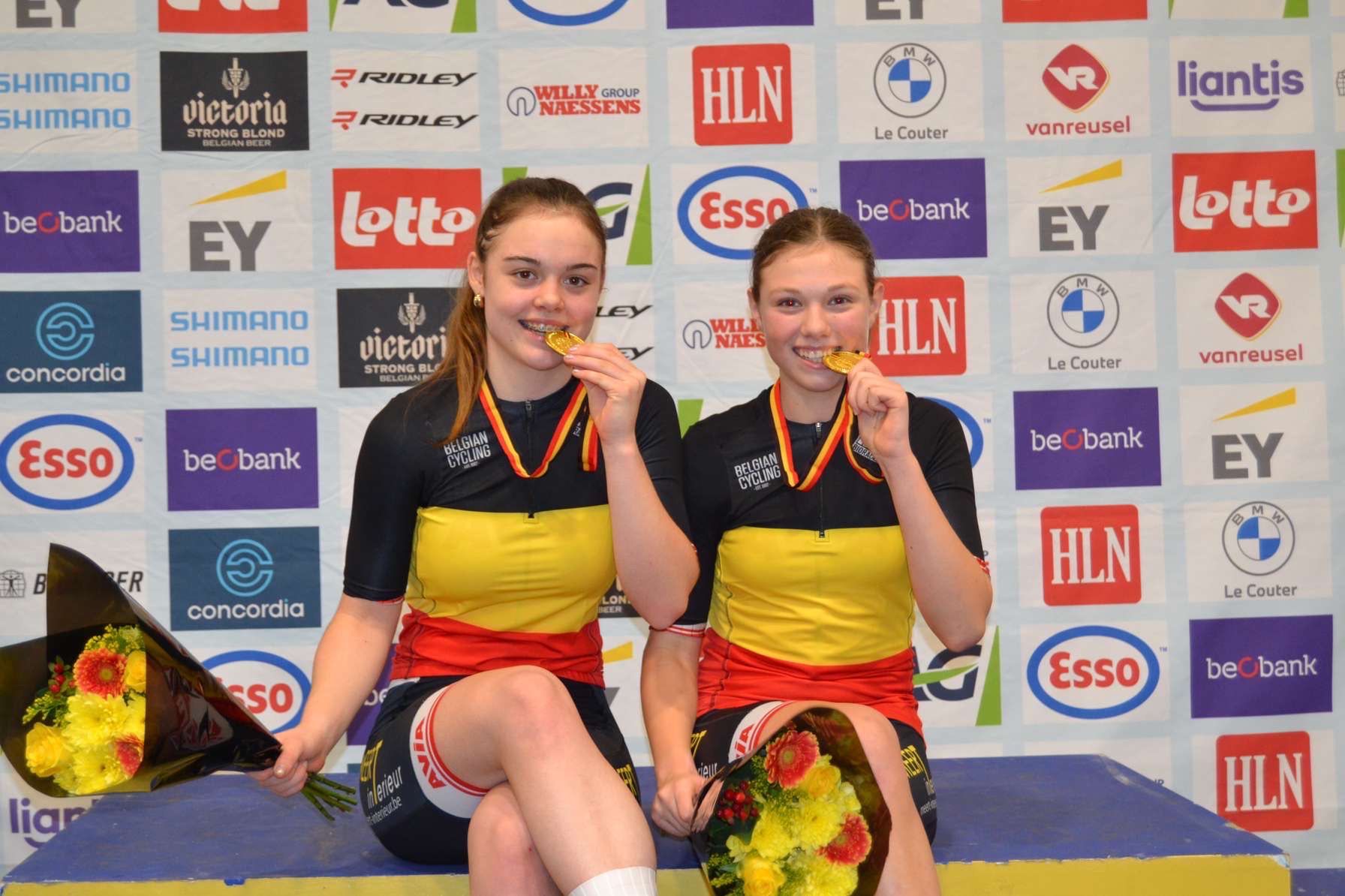 Wielrenster Maxine Van den Steen uit Opwijk na succesvolle winter op de ...