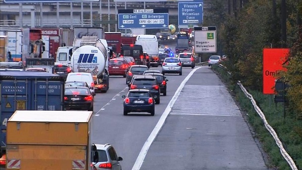 90 km/uur op de volledige Ring rond Brussel? | Ring