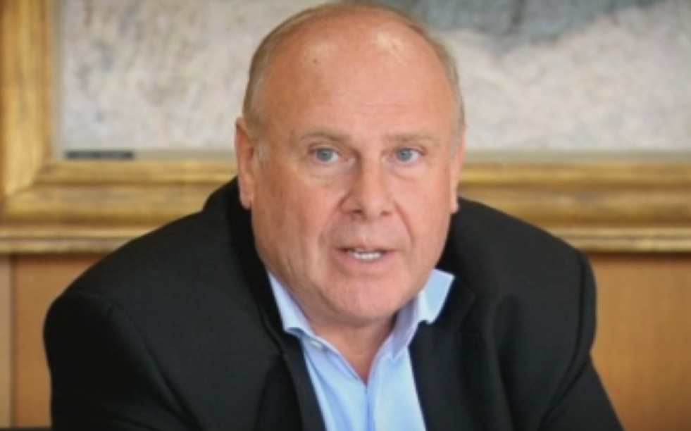 Gedeputeerde Julien Dekeyser neemt ontslag? | Ring