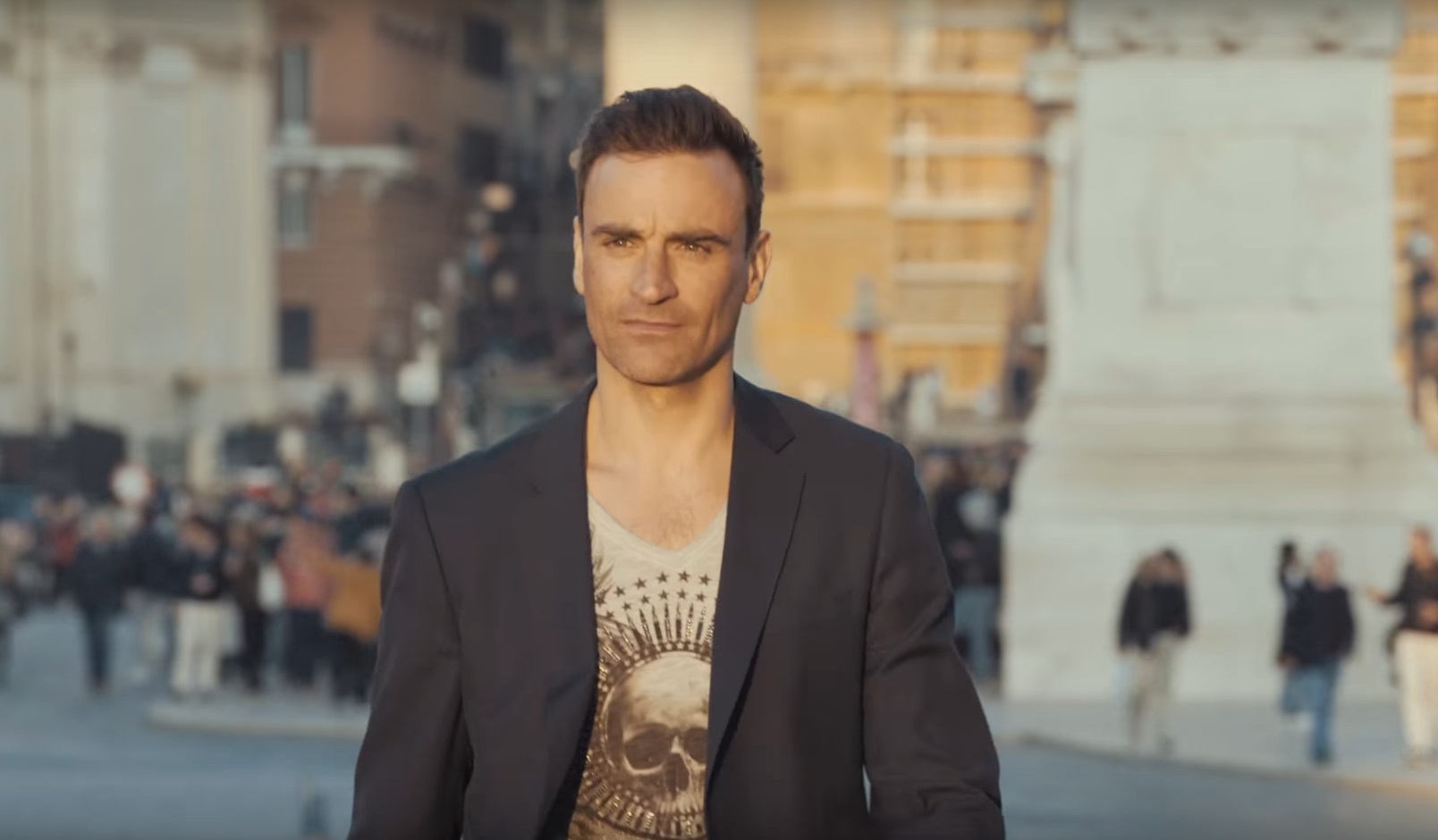 Wim Soutaer maakt comeback met ‘Nummer 1’ | Ring