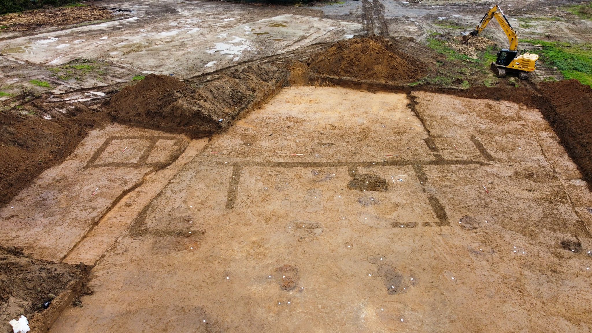 Archeologen graven indrukwekkende resten op van Romeinse villa in ...