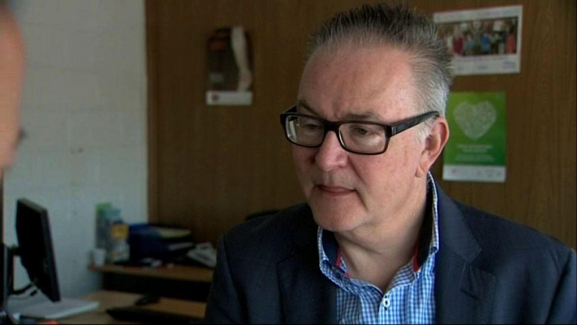 Eddie De Block wordt ereburgemeester van Merchtem | Ring